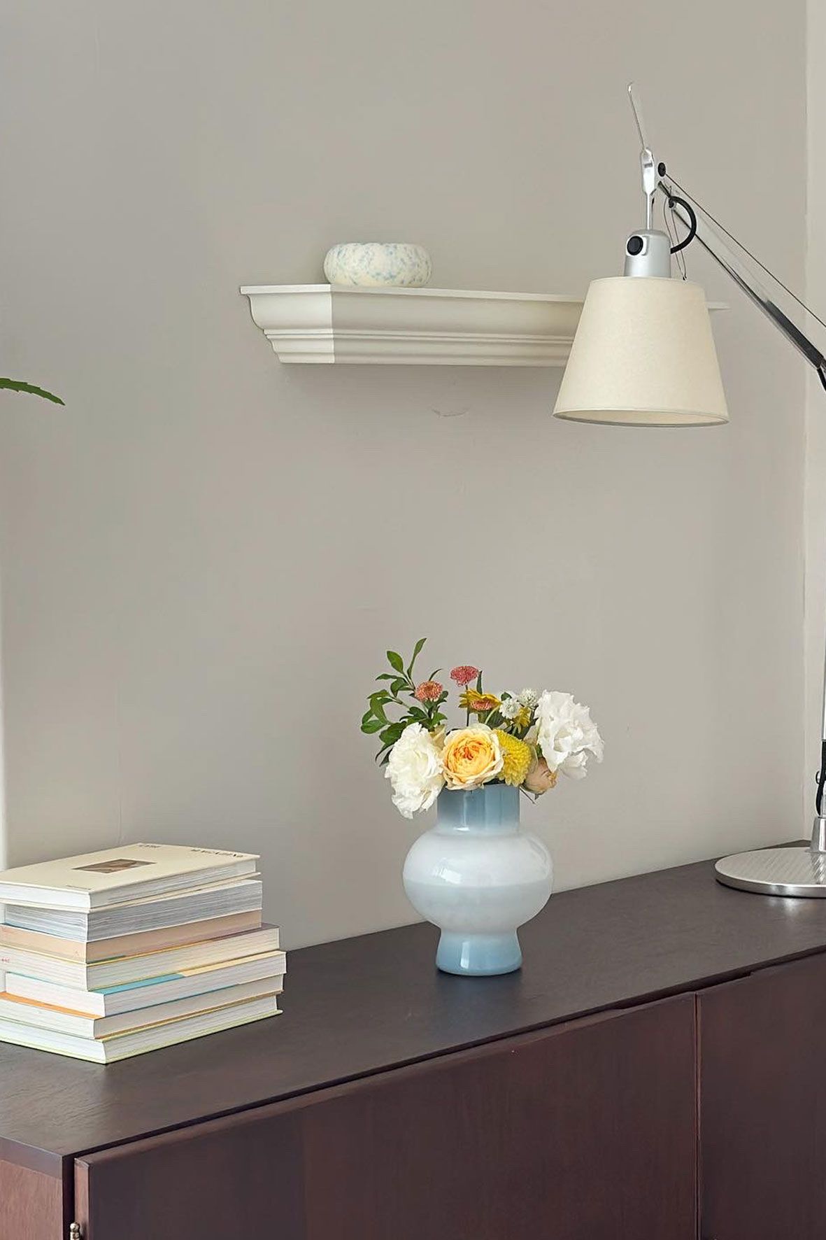 [80's Retro Edition] Ari Blue Vase